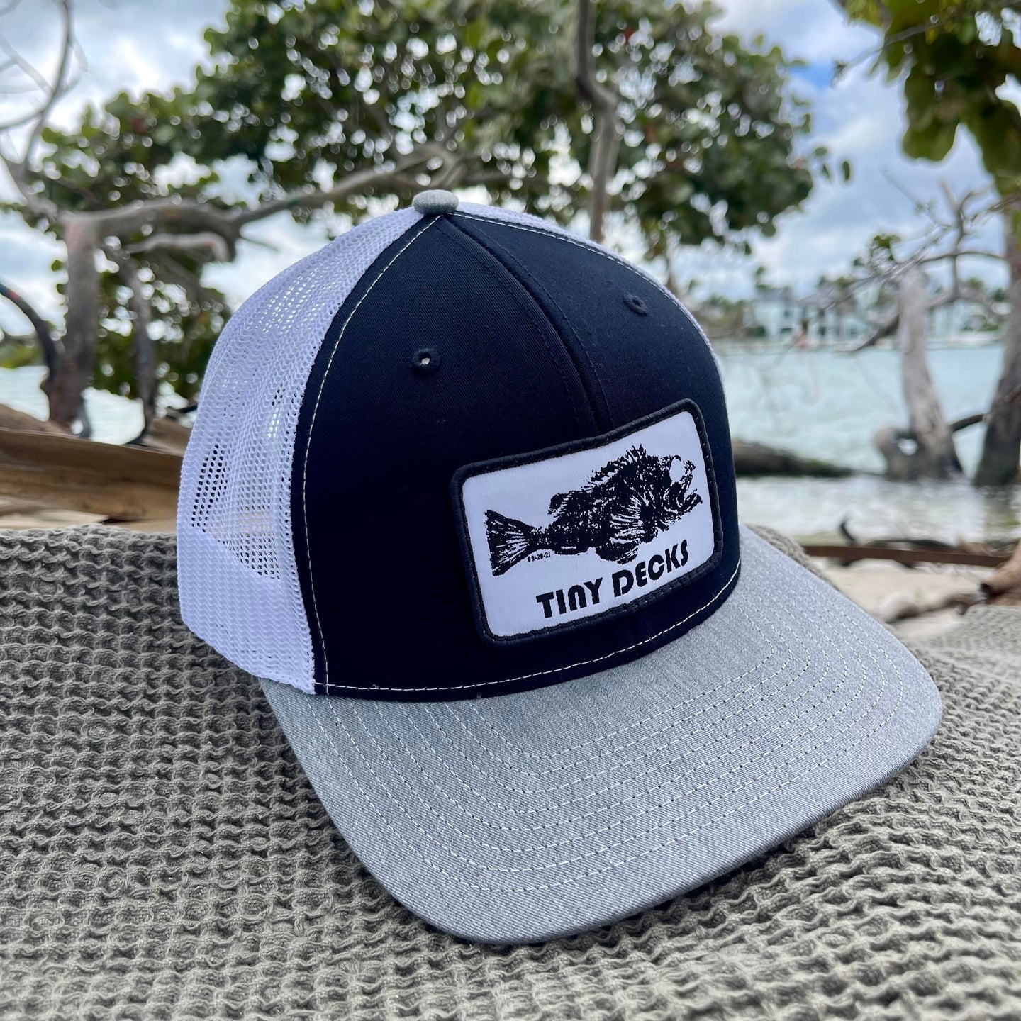 Classic Decks-confirm color using thumbnails below – Tiny Decks