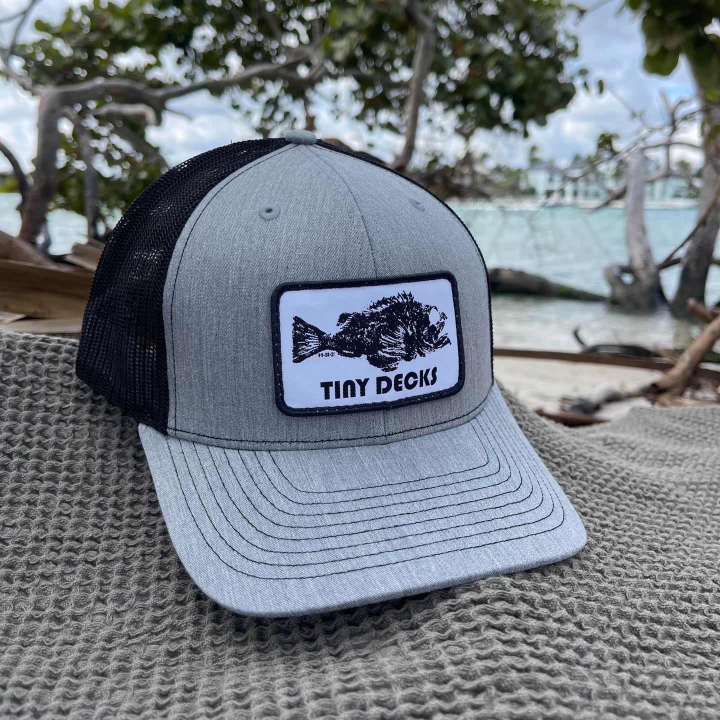 Classic Decks-confirm color using thumbnails below – Tiny Decks